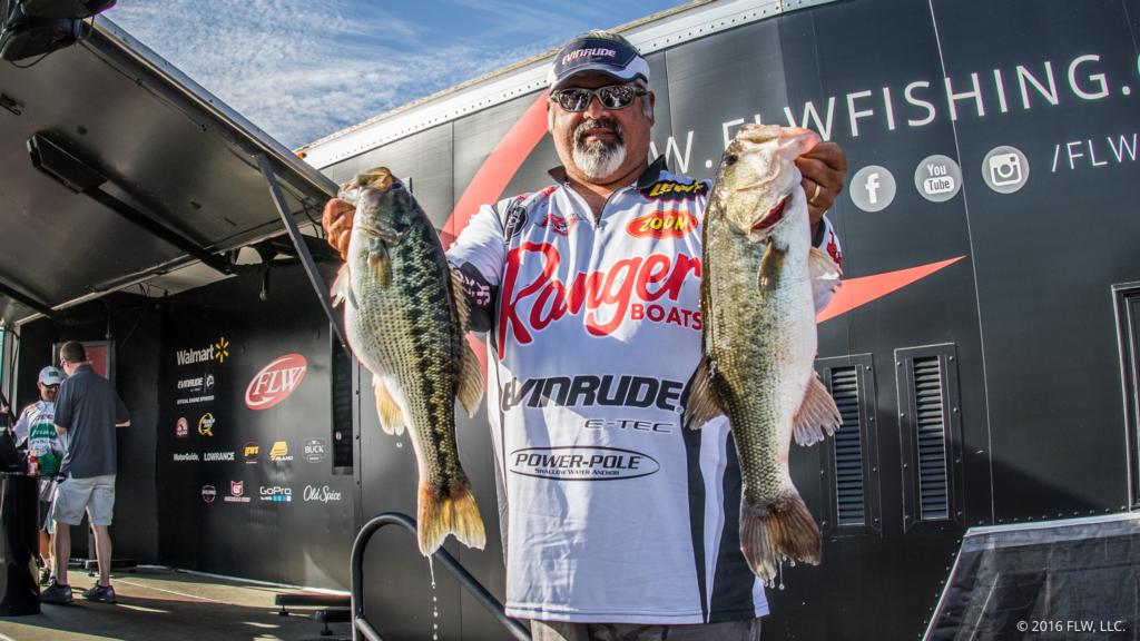 Scroggins Feeds Finicky Bass a Petey Rig (and So Should You) - Major ...
