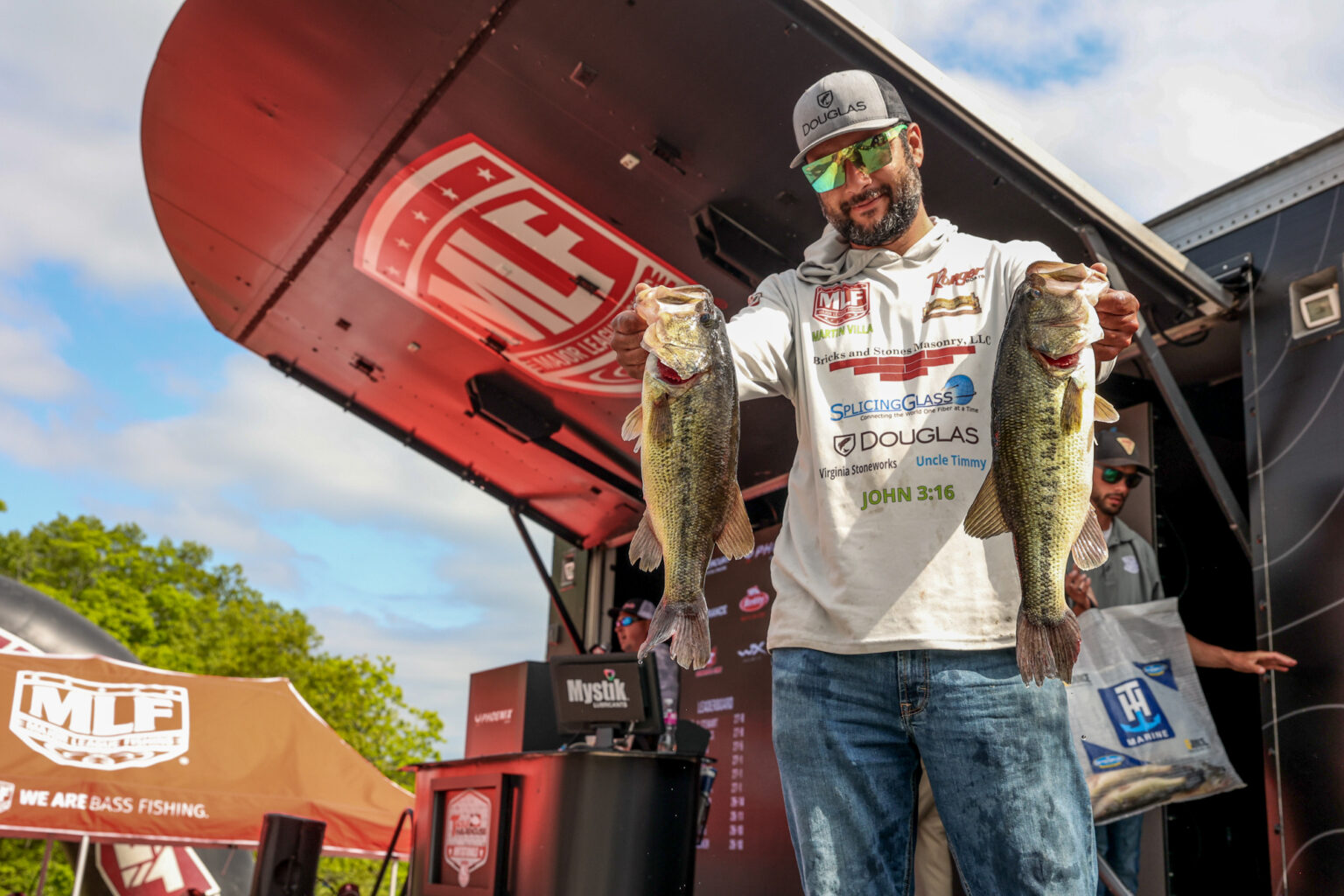 MICHAEL NEAL: Bass Pro Tour rookies to watch in 2024 - Major League Fishing