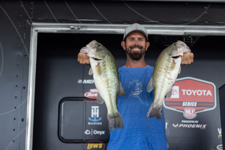 GALLERY: Cut day weigh-in at Eufaula - Major League Fishing