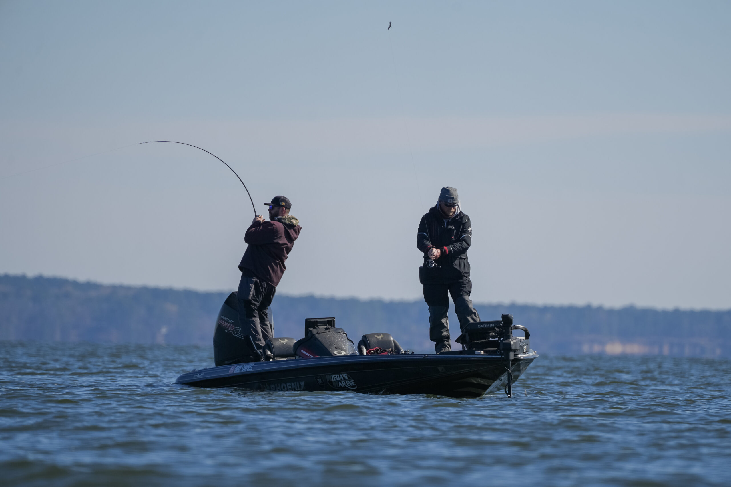 GALLERY: Big Sam thaws out, shows out on Day 1 - Major League Fishing