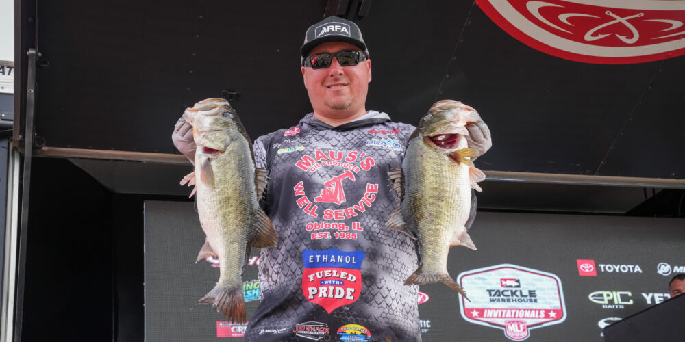 Armstrong looking unstoppable on the Kissimmee Chain - Major League Fishing