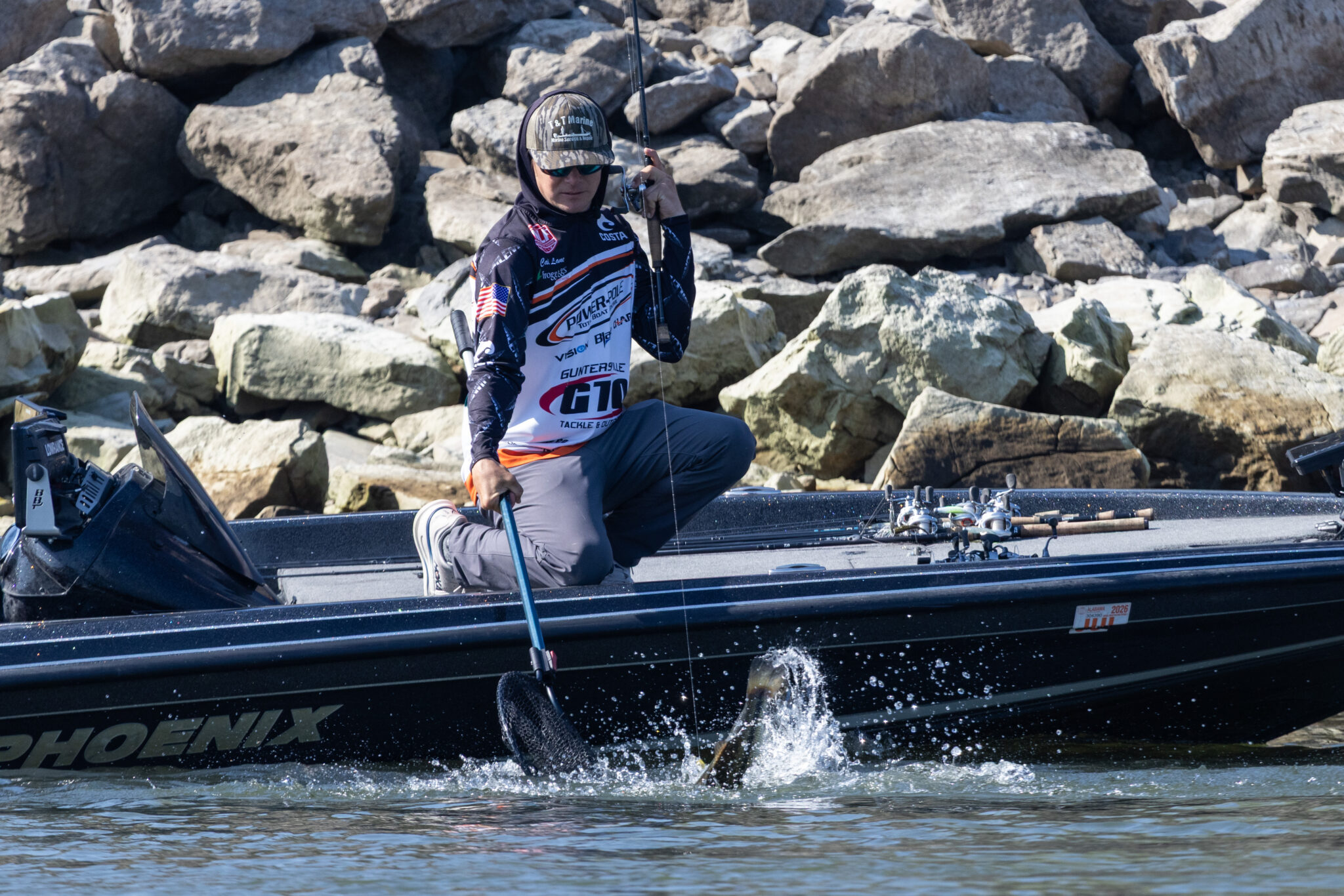 Lane still leads after Day 2 on Wheeler Lake - Major League Fishing