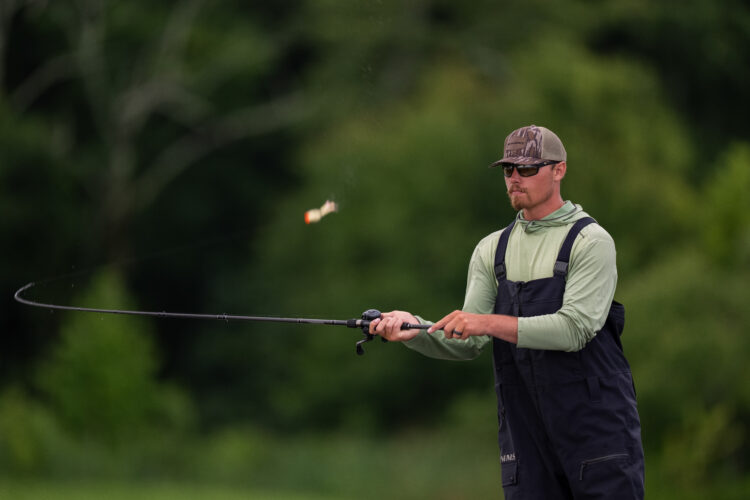 GALLERY: Following the contenders in Kerr - Major League Fishing