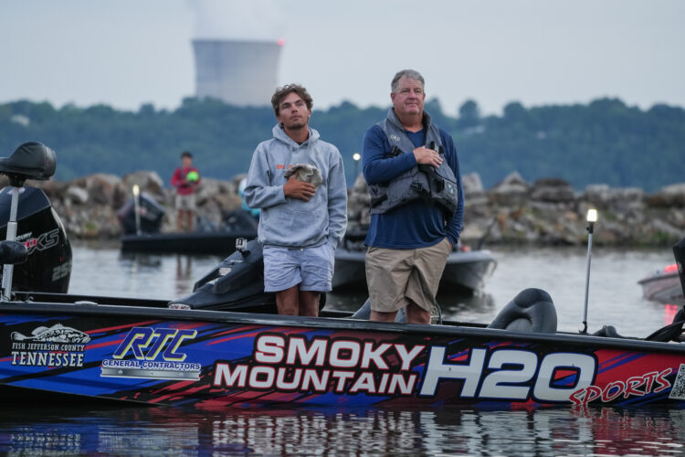 GALLERY: Championship Saturday begins on Lake Dardanelle - Major League ...