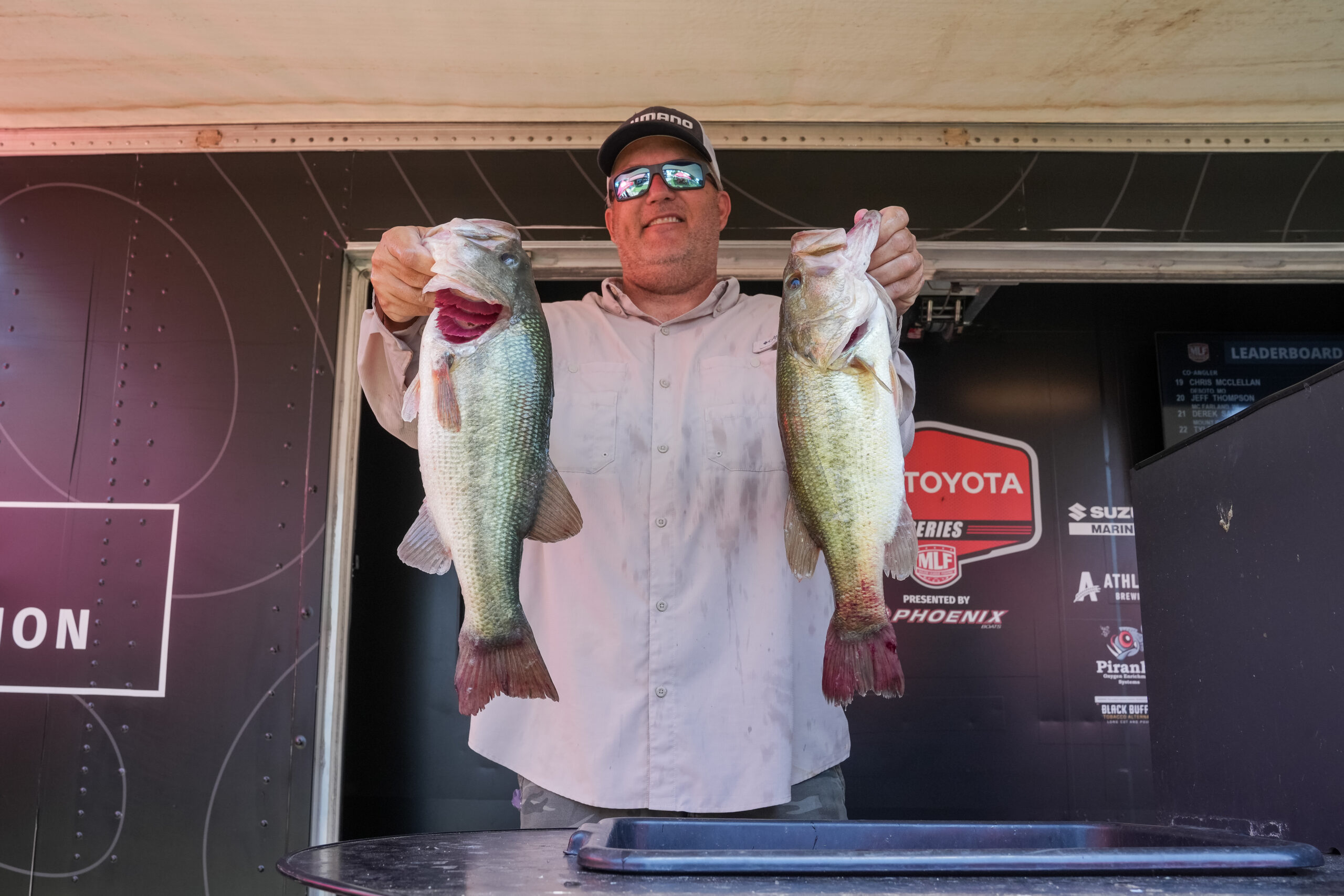 Young storms back for co-angler win on Dardanelle - Major League Fishing